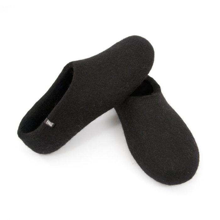 Green felt slippers for men BASIC collection by Wooppers