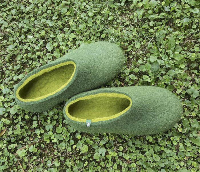 Slipper flats OLIVE GREEN with lime by Wooppers