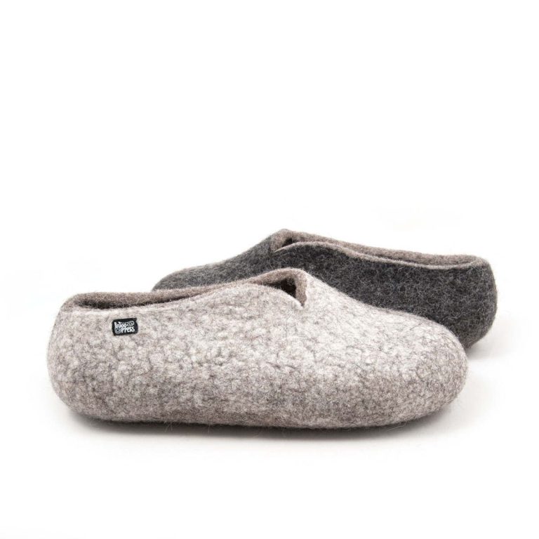 Women's slippers, felted wool slippers for a cozy life by Wooppers